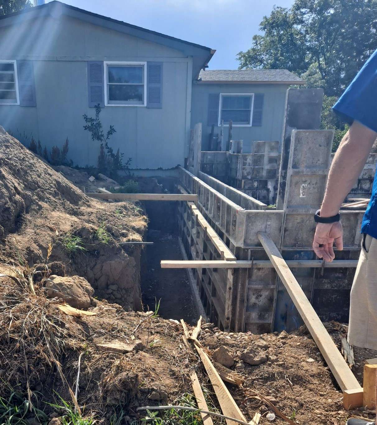 Foundation Installation | Colorado | HomeStrong